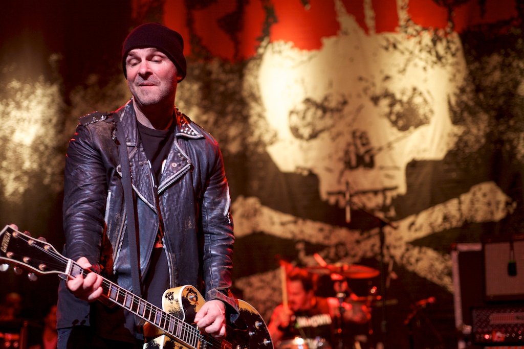 Rancid and The Transplants treat fans to a punk rock reunion – Showbams