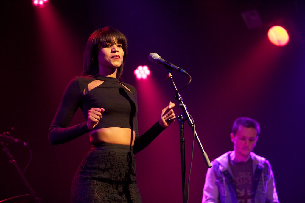 Alice Smith transforms The Independent into prohibition-era jazz club ...