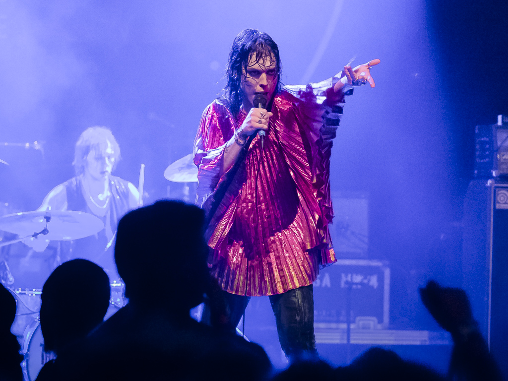 The Struts bring retro rock and a swagger to Napa – Showbams