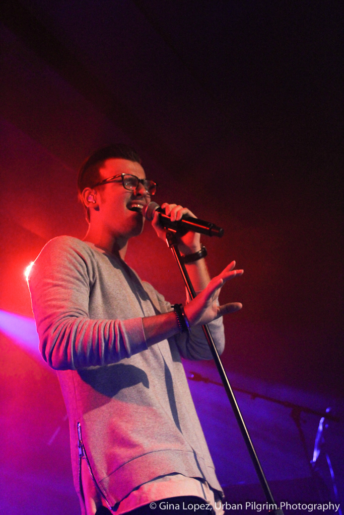 SoMo & Stanaj steam up Social Hall SF on their ‘Less Stress More Love ...