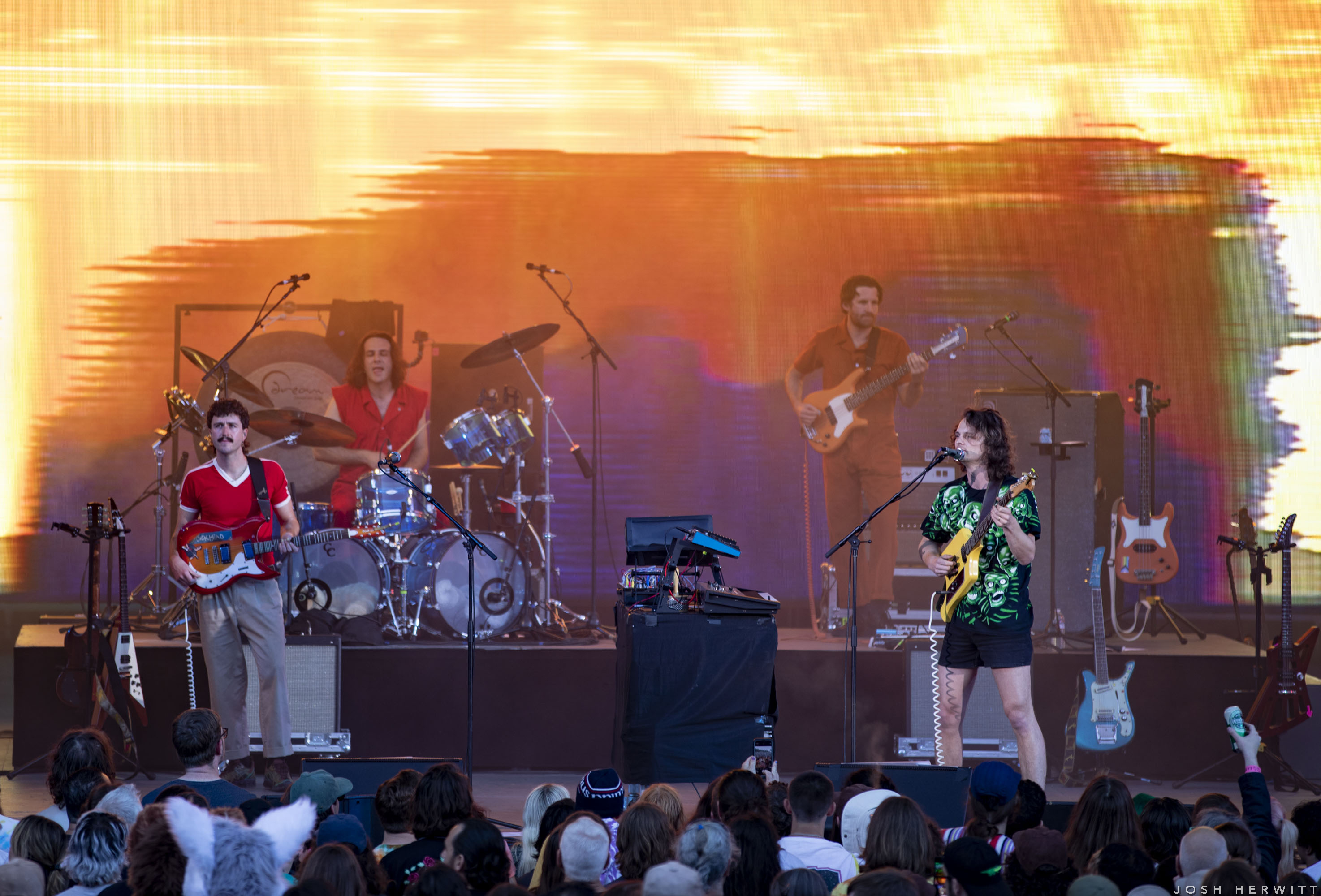 King Gizzard & the Lizard Wizard close out their U.S. residency tour ...