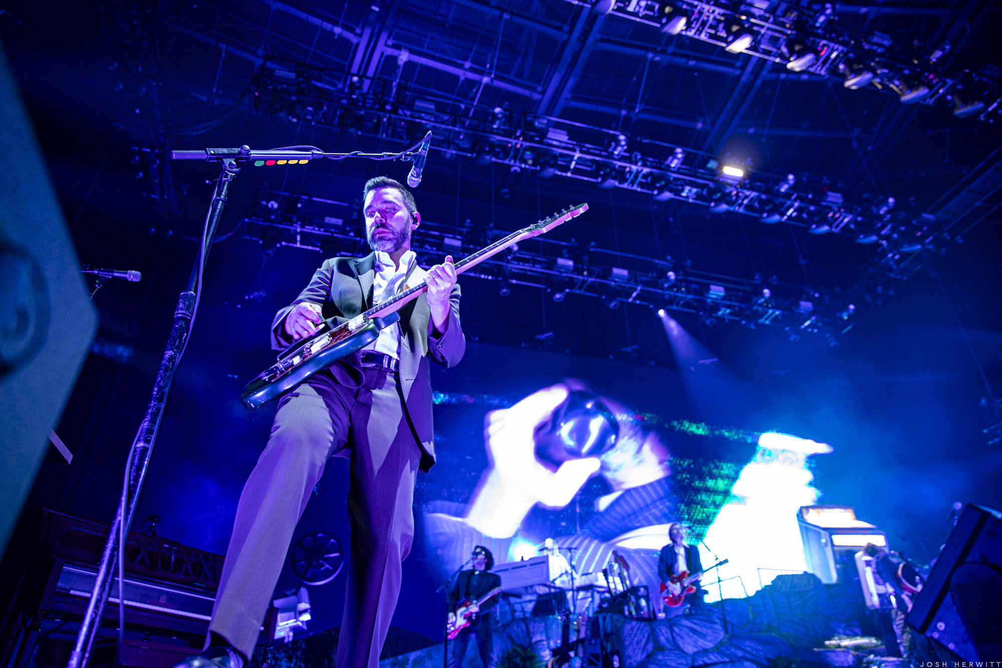 Lord Huron make their hometown fans at Kia Forum see how they’ve gone ...